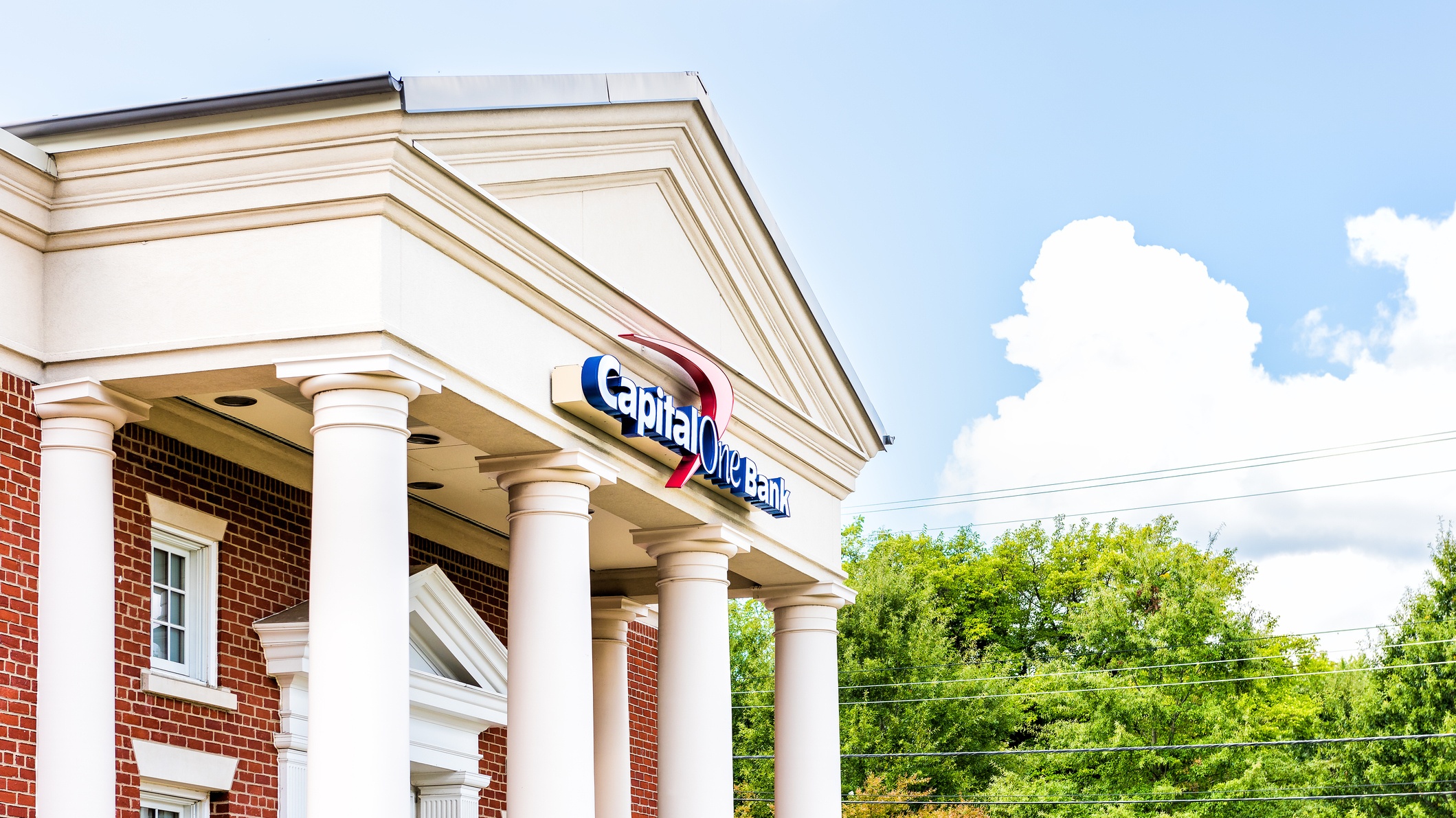 Capital One hacker Paige Thompson got too light a sentence, appeals ...
