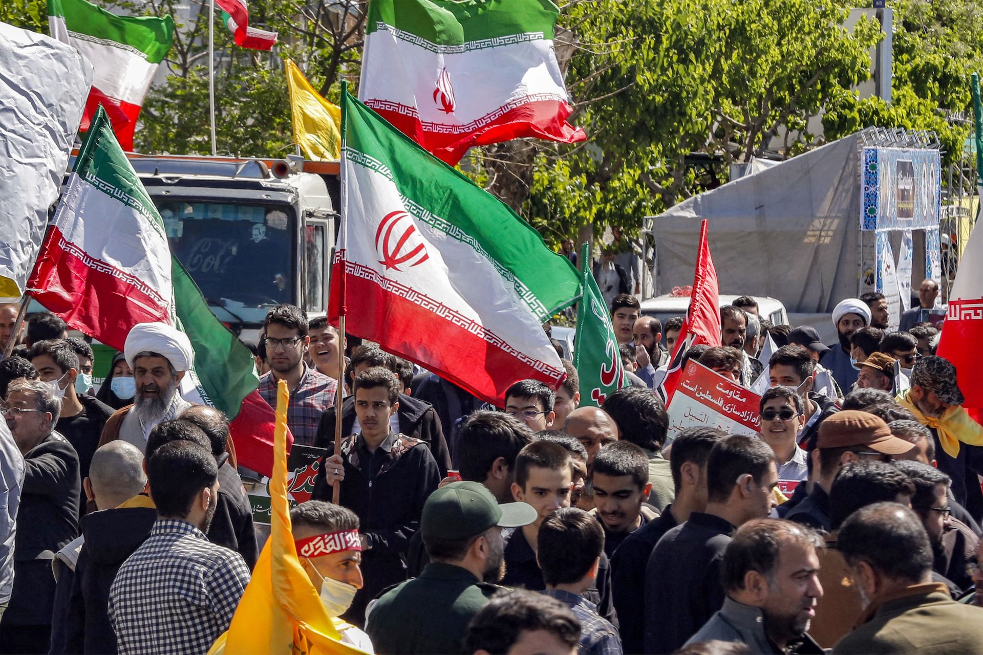 Microsoft says Iranian hackers combine influence ops with hacking for ...