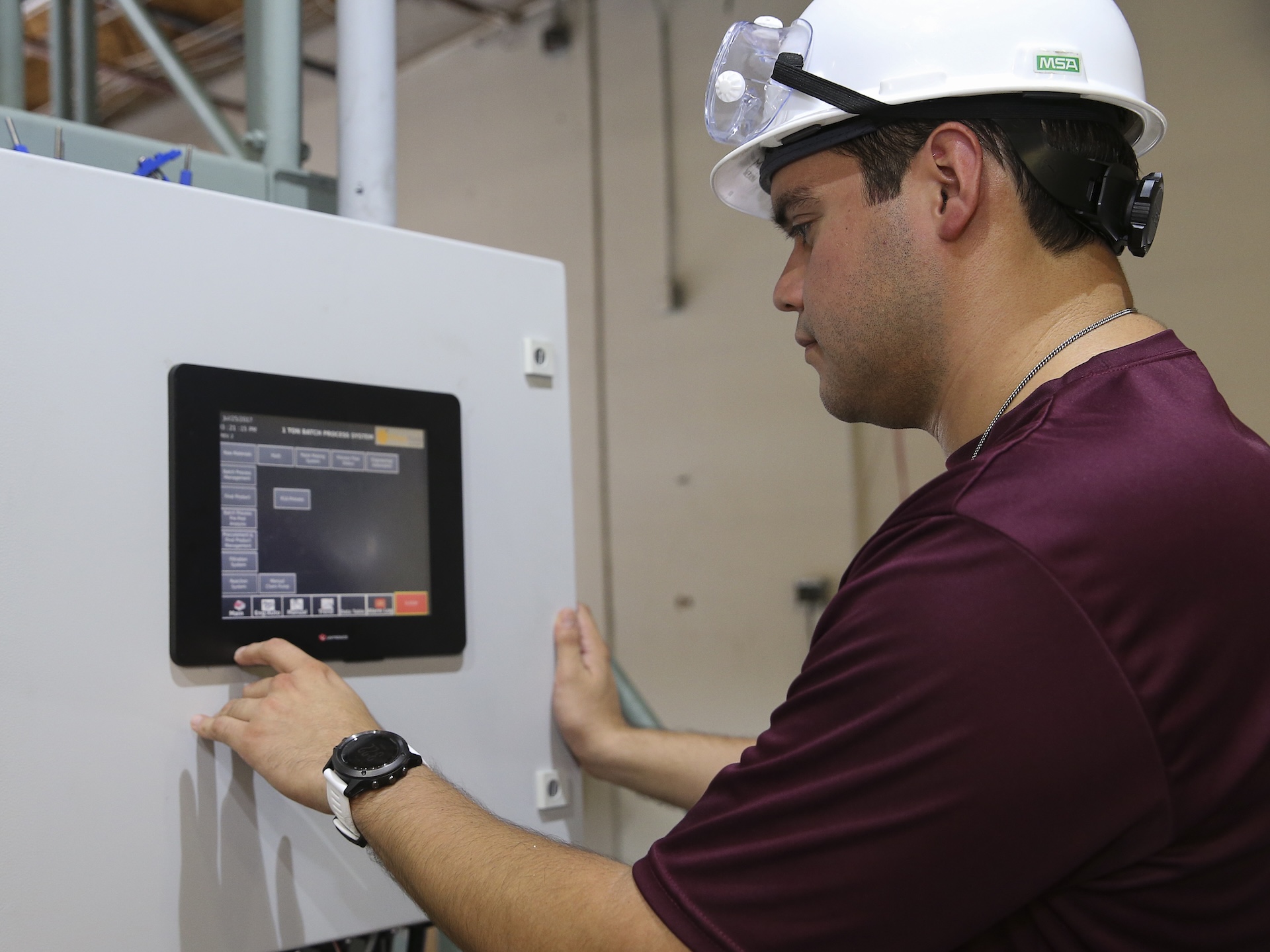 Iranian hackers launching disruptive attacks at U.S. energy, water ...