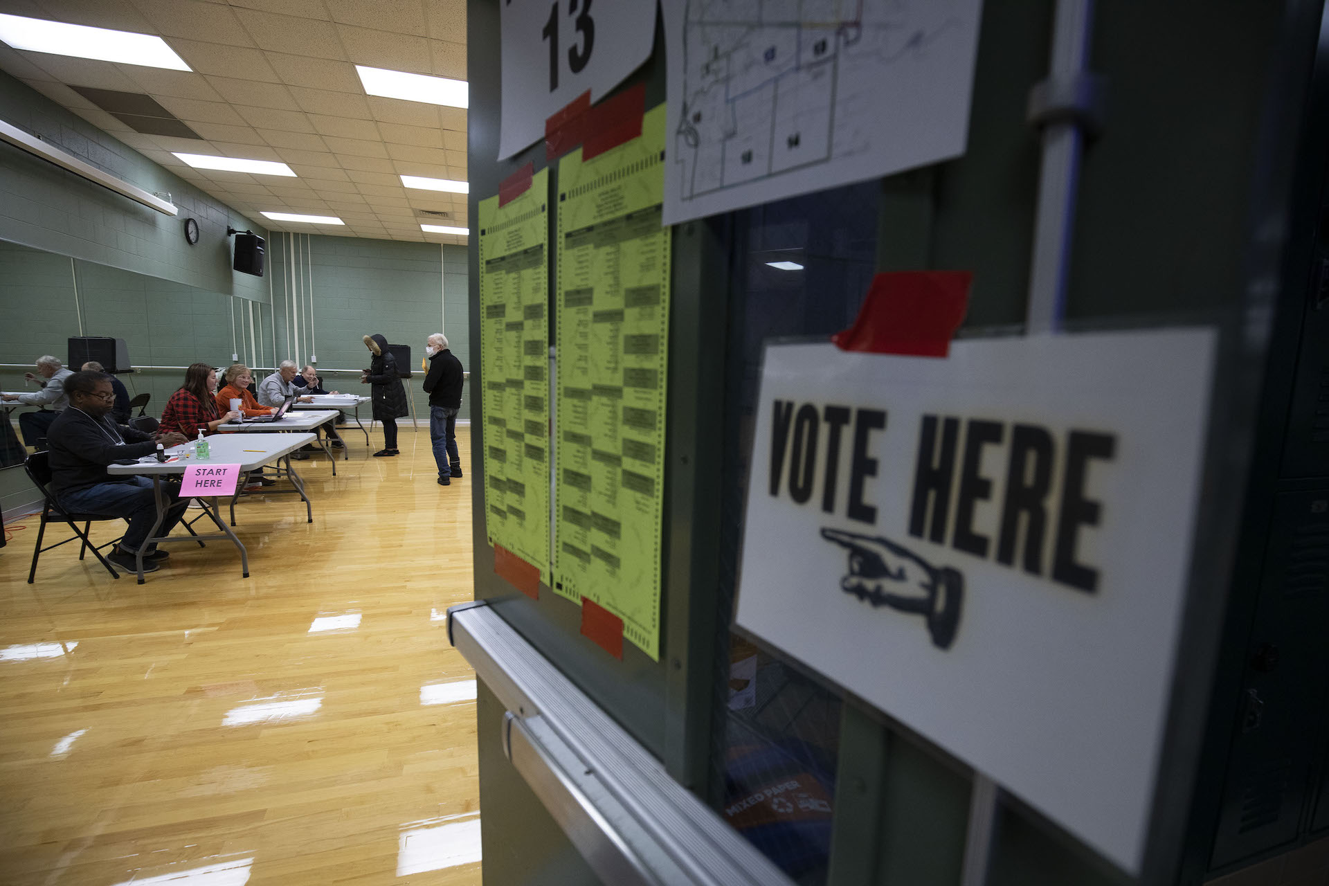 Online disinformation fuels violent threats against poll workers ...