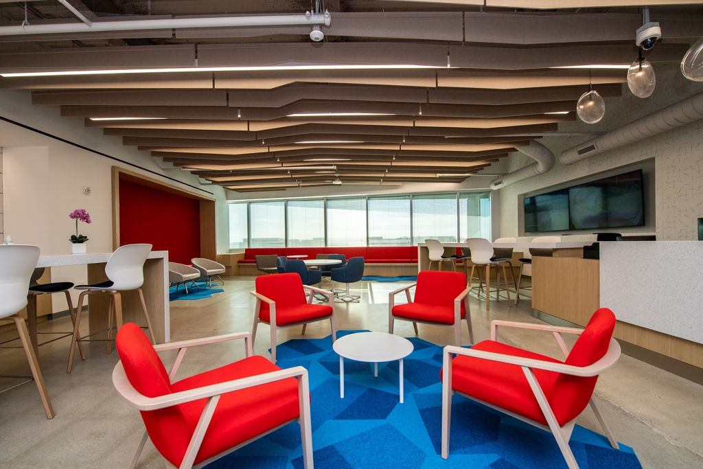 'No guns, no guards, no gates.' NSA opens up to outsiders in fight for ...